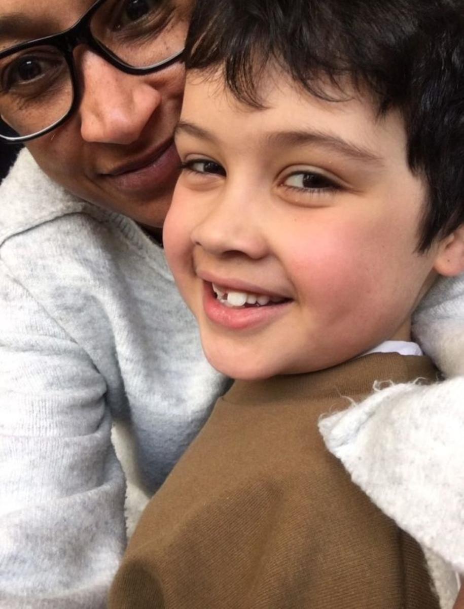 Pensaban que tenía paperas pero este niño de 6 años tenía cáncer y le ...